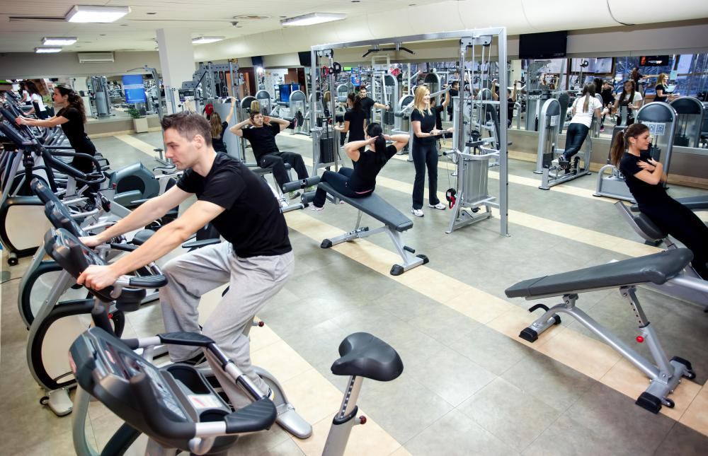 How do I Choose the Best Gym Fans? (with pictures)