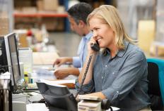 What does a Distribution Department do? (with pictures)